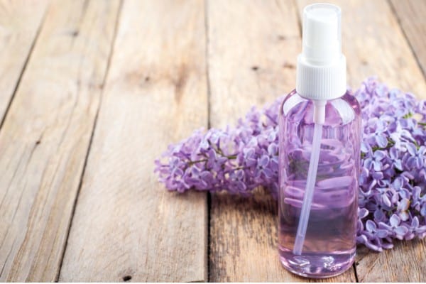 How to make lavender pillow spray with fresh lavender?